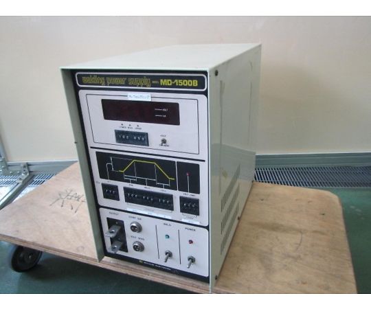 44-1021-10 【中古品】溶接機電源 MD-1500B 【AXEL】 アズワン