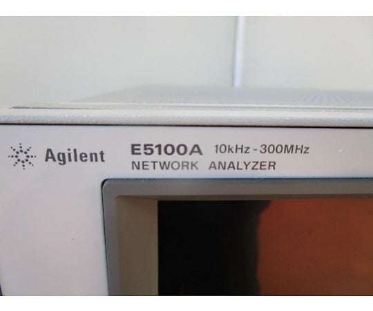 44-1022-95 【中古品】ネットワークアナライザ E5100A-ATO-17881 【AXEL】 アズワン