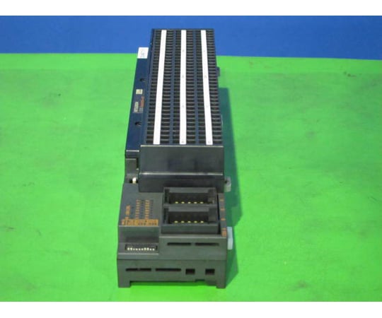 44-1082-67 【中古品】シーケンサー （I/Oユニット） AJ65VBTS3-32D 【AXEL】 アズワン