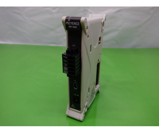 [取扱を終了した商品です]【中古品】シーケンサー（マルチ入力データロガー） NR-500 44-1212-52 【AXEL】 アズワン